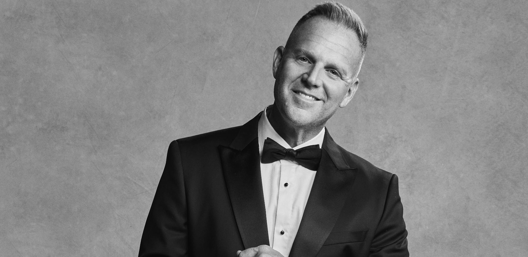 Matthew West Come Home for Christmas Live on Tour – TPR.